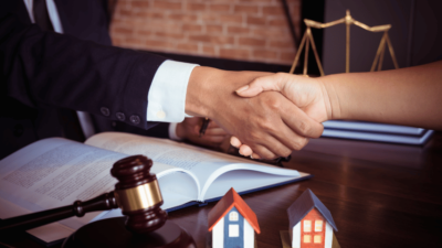 In-House Counsel vs. Outside Counsel - Difference | MatterSuite