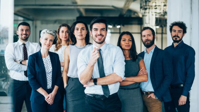 In-House Law Team Roles: Guide to Titles & Responsibilities